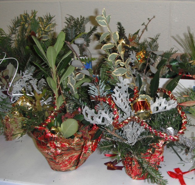 Decorating Safely With Fresh Greenery | N.C. Cooperative Extension